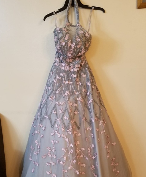 Basix Black Label | Dresses | Nwt Embellished Gowm | Poshmark